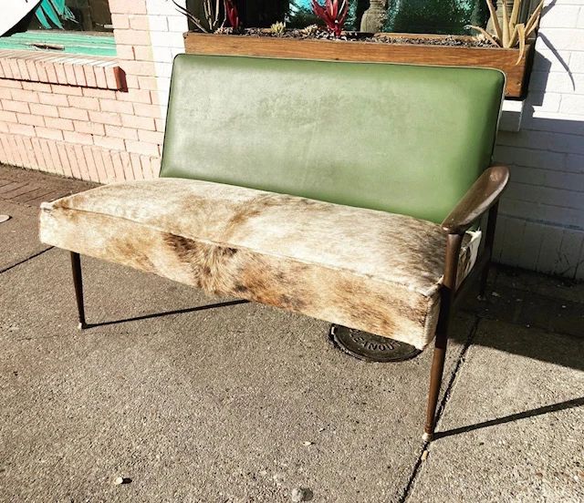 Raven Scenic Warehouse Sale in New Orleans, LA starts on 11/18/2023