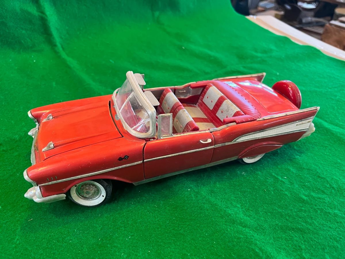 Fantom Works Toy and Collection Auction starts on 11/8/2023