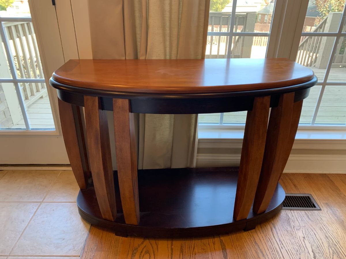 Foxfield Dr Estate sale tues, fri, sat starts on 11/17/2023