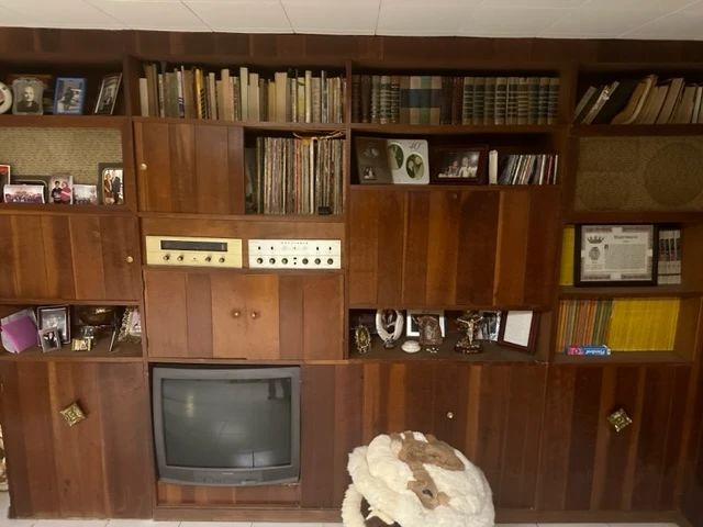 MARC'S UNIQUE ANTIQUES ESTATE SALE in Little Neck, NY starts on 11/26/2023
