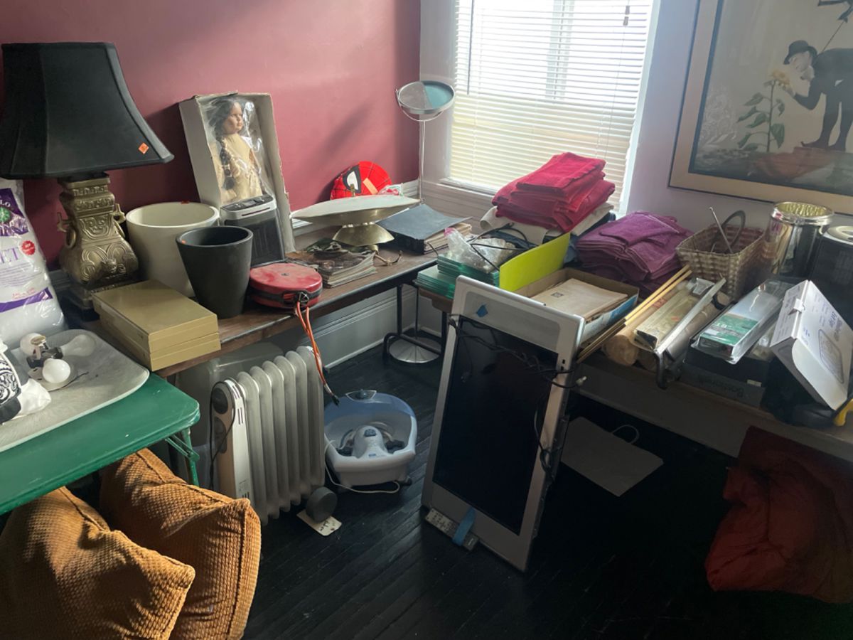 HOARDER VINTAGE SALE in Los Angeles, CA starts on 11/11/2023