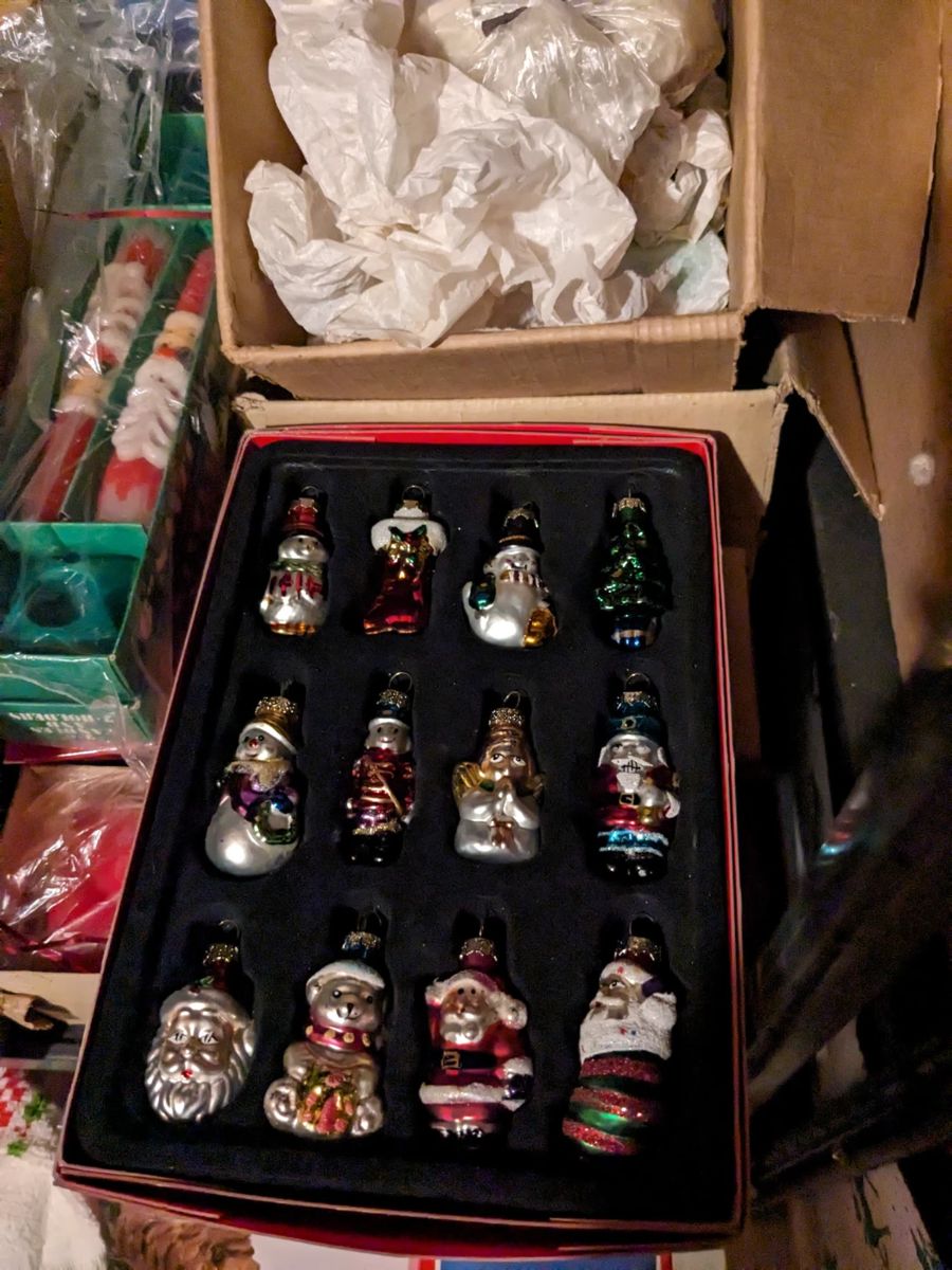 Rare Brand New Vintage, Jewelry, Tools, ... starts on 11/16/2023