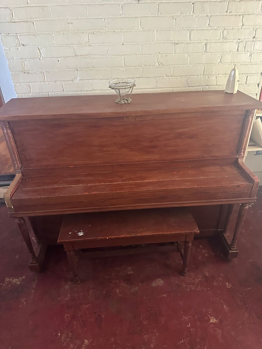 EVERYTHING MUST GO! Atlanta Estate Sale -... starts on 11/19/2023