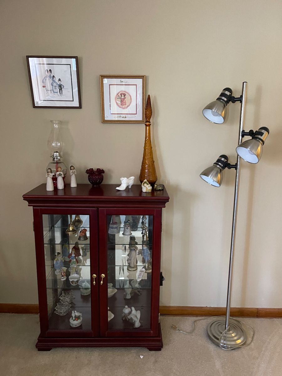 Living Estate Sale by The Junque Ladies starts on 11/16/2023