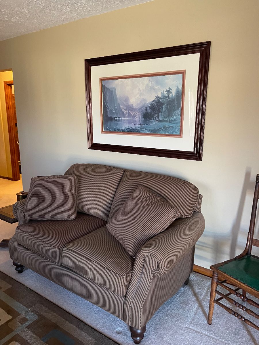 Living Estate Sale by The Junque Ladies starts on 11/16/2023