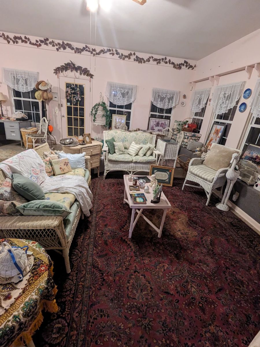 Jones Estate Sale in Blountsville, AL starts on 11/18/2023