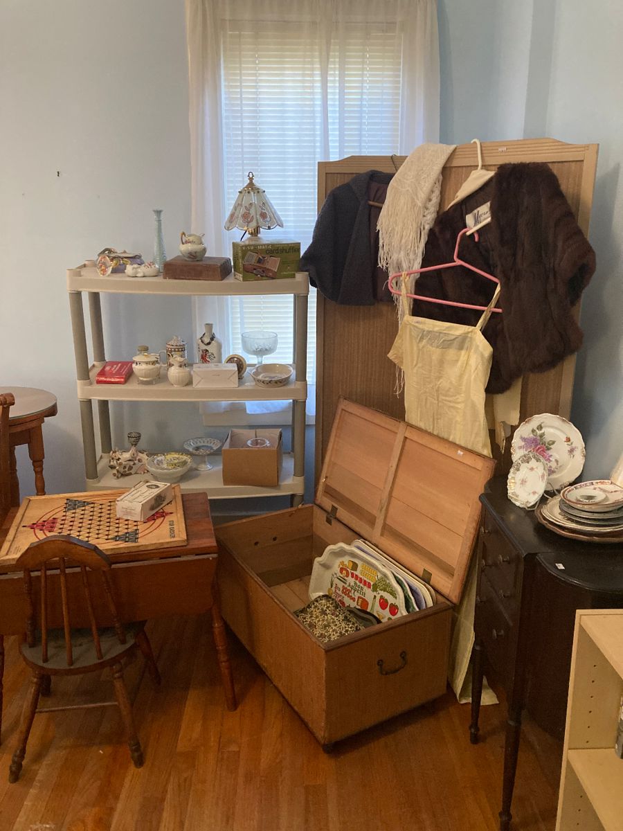ERM estate sale. 23 Van Buren St. Albany starts on 11/17/2023