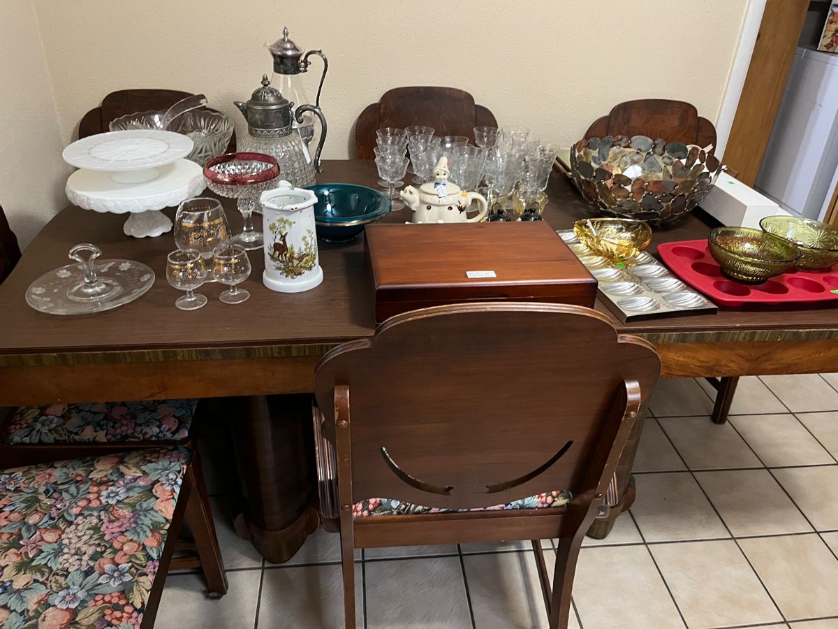 Flashlight Boys - Stella Kohn and Family... starts on 11/24/2023