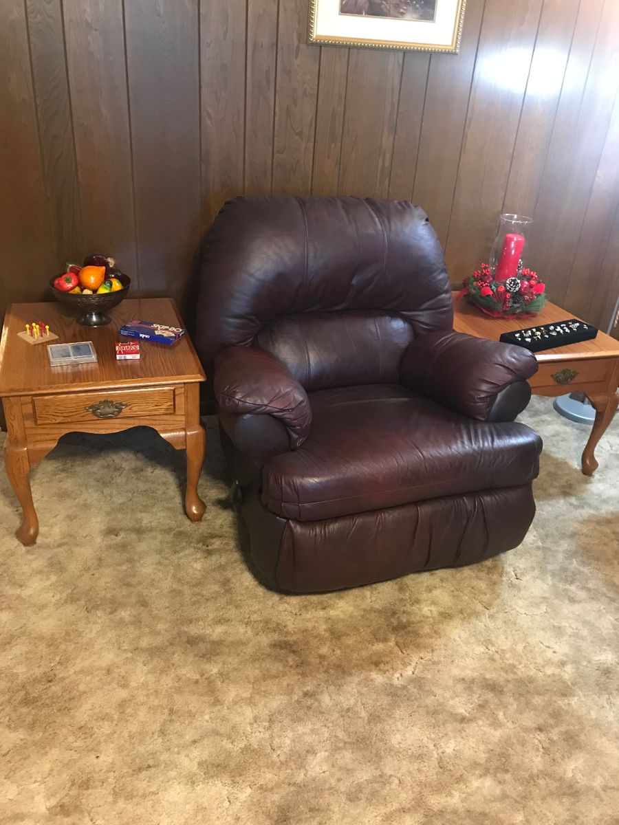 Jim Griffith Estate Sale hosted by Wakefield... starts on 12/1/2023