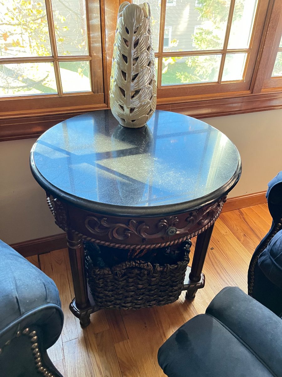 Classy & collectables Estate Sale in Clifton Park, NY starts on 11/30/2023