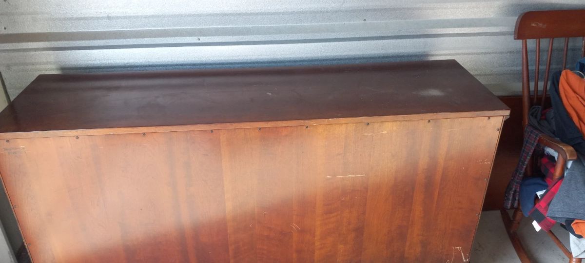 Online Locker Auction in Corpus Christi, TX starts on 11/28/2023