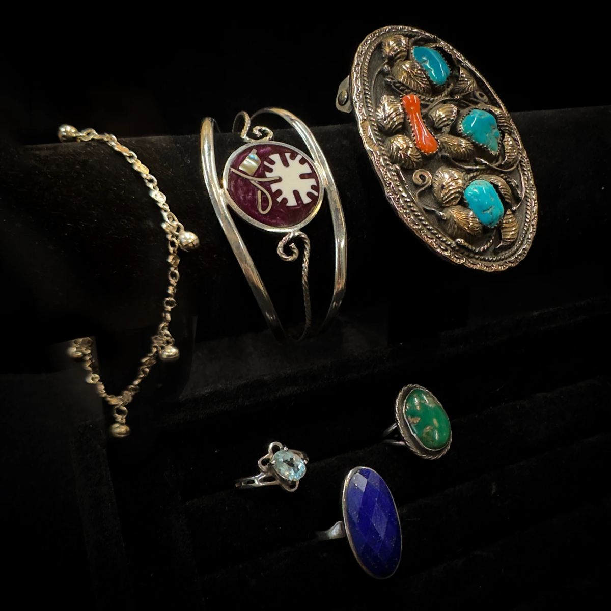 First Friday Holiday Showroom Sale in Indianapolis, IN starts on 12/1/2023