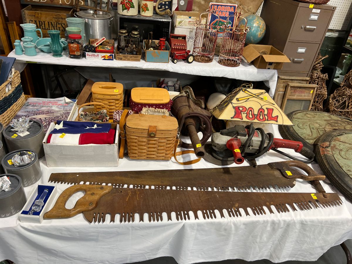 C W Auction Estate Auction in High Springs, FL starts on 12/8/2023