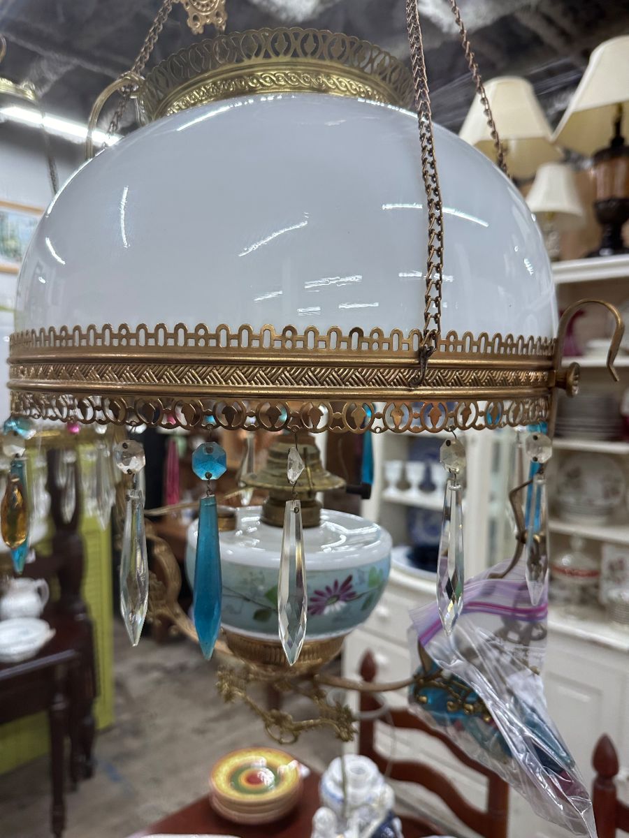 25% off Thursday Collection of GWTW LAMPS... starts on 1/10/2024