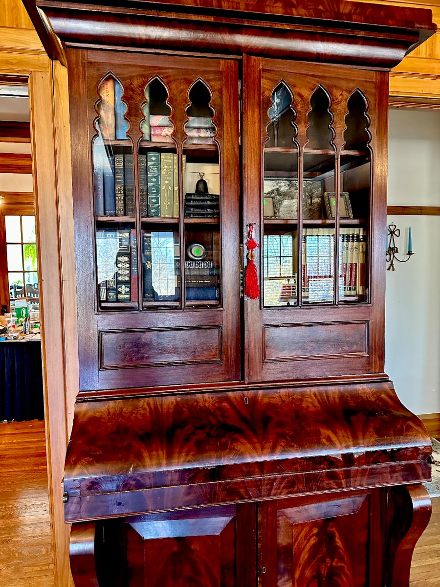 Historic Perrysburg Final Sale of 2023 starts on 12/14/2023