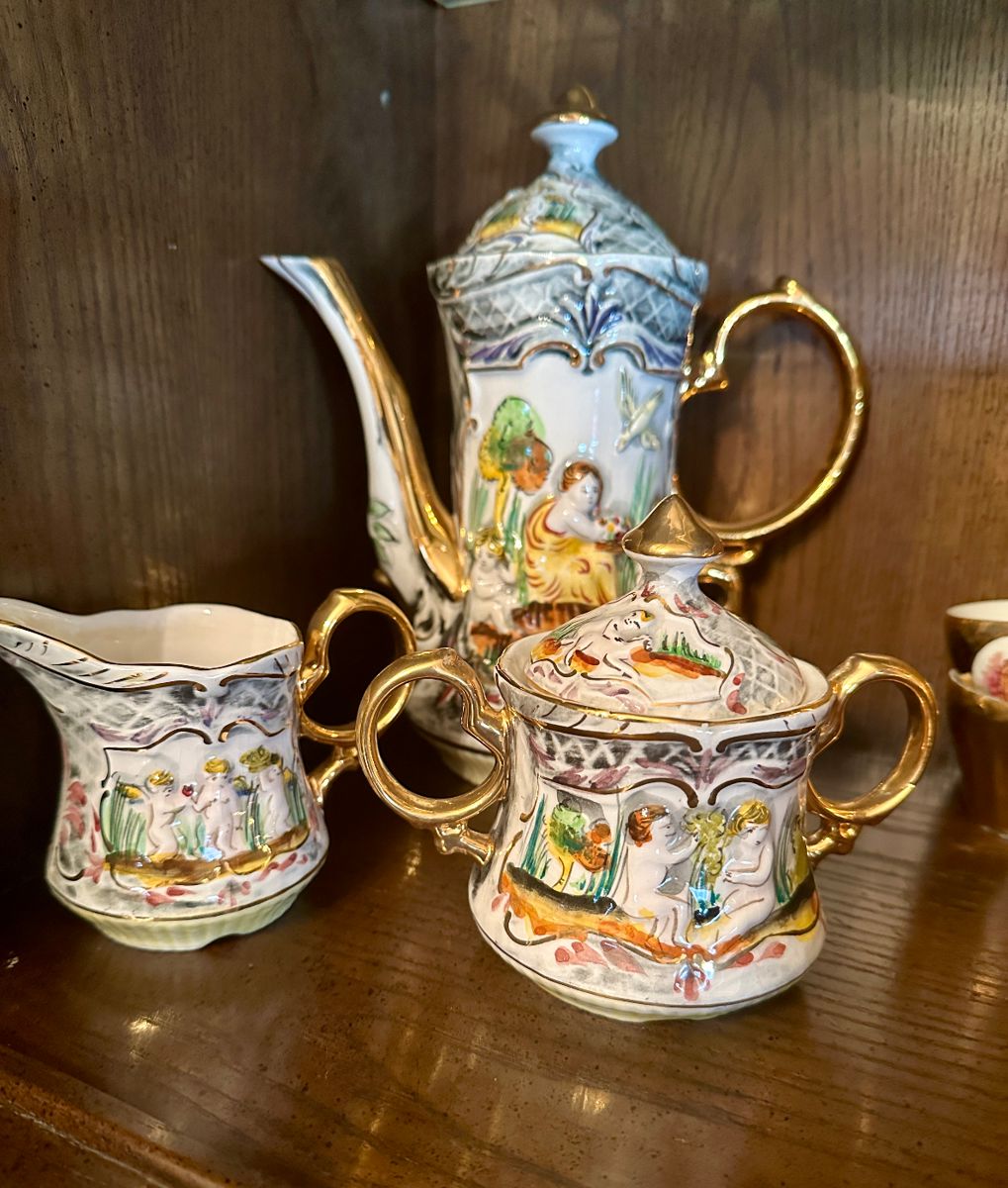 RECYCLED TREASURES - A STEP BACK IN TIME starts on 1/11/2024