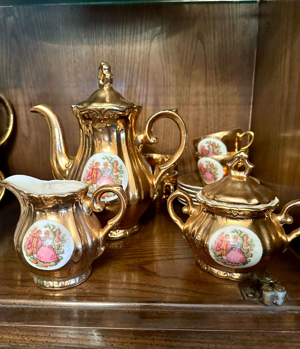 RECYCLED TREASURES - A STEP BACK IN TIME starts on 1/11/2024