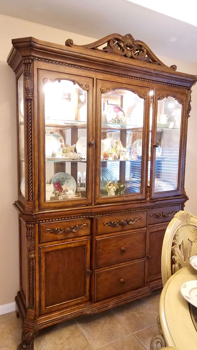 HALF PRICE SATURDAY at the Pretty & Pink... starts on 12/14/2023