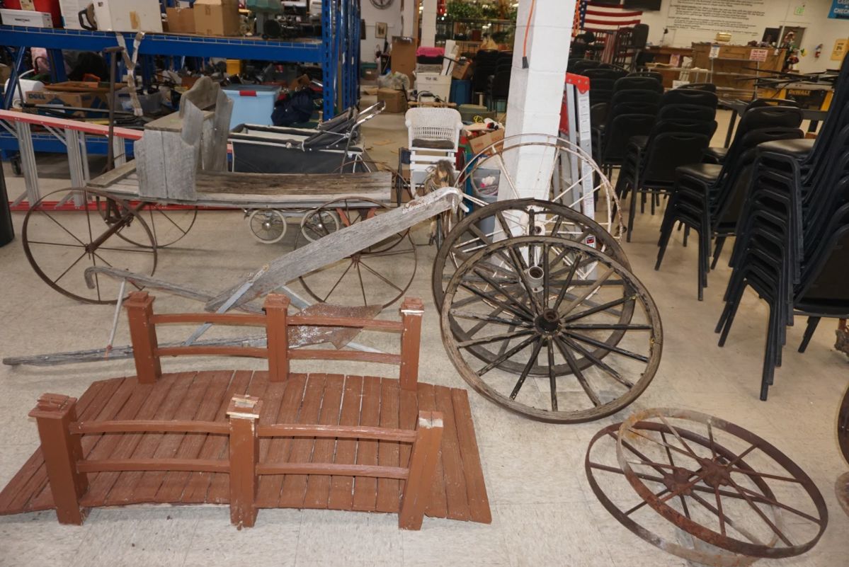 Estate Live Public Auction w/ Tools starts on 1/20/2024