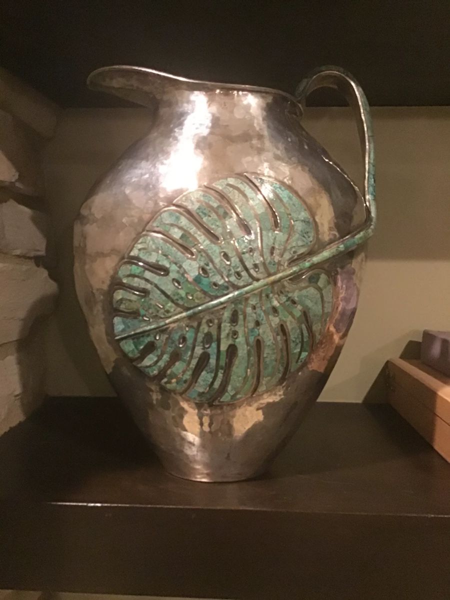 Fabulous Furnishing and other High-End Items! starts on 12/28/2023