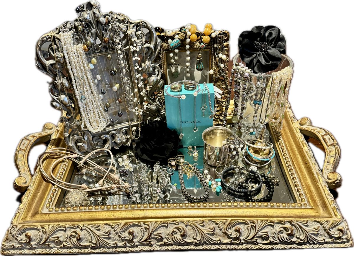 Beacon Hill Presents Beautiful Colts Neck... starts on 1/13/2024