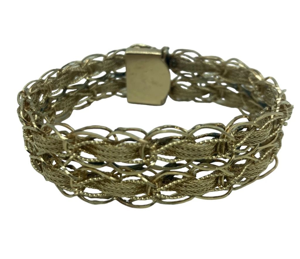 PALM BEACH SOCIALITE & BOUTIQUE LIQUIDATION! starts on 1/26/2024