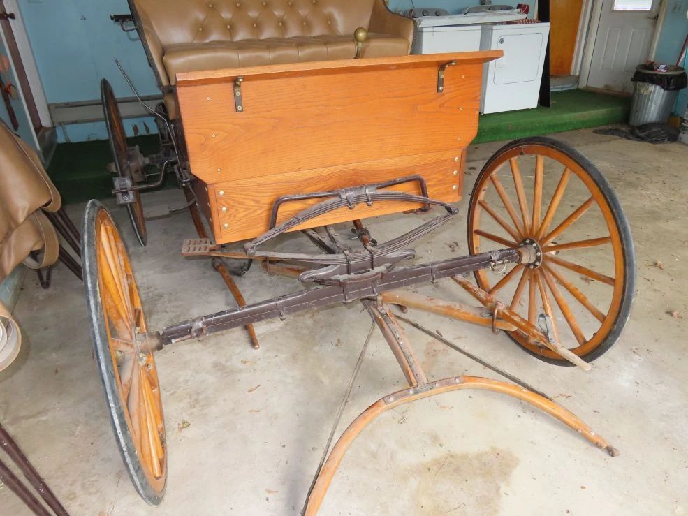 Col. Raymond Paben Estate in La Prairie, IL starts on 1/6/2024