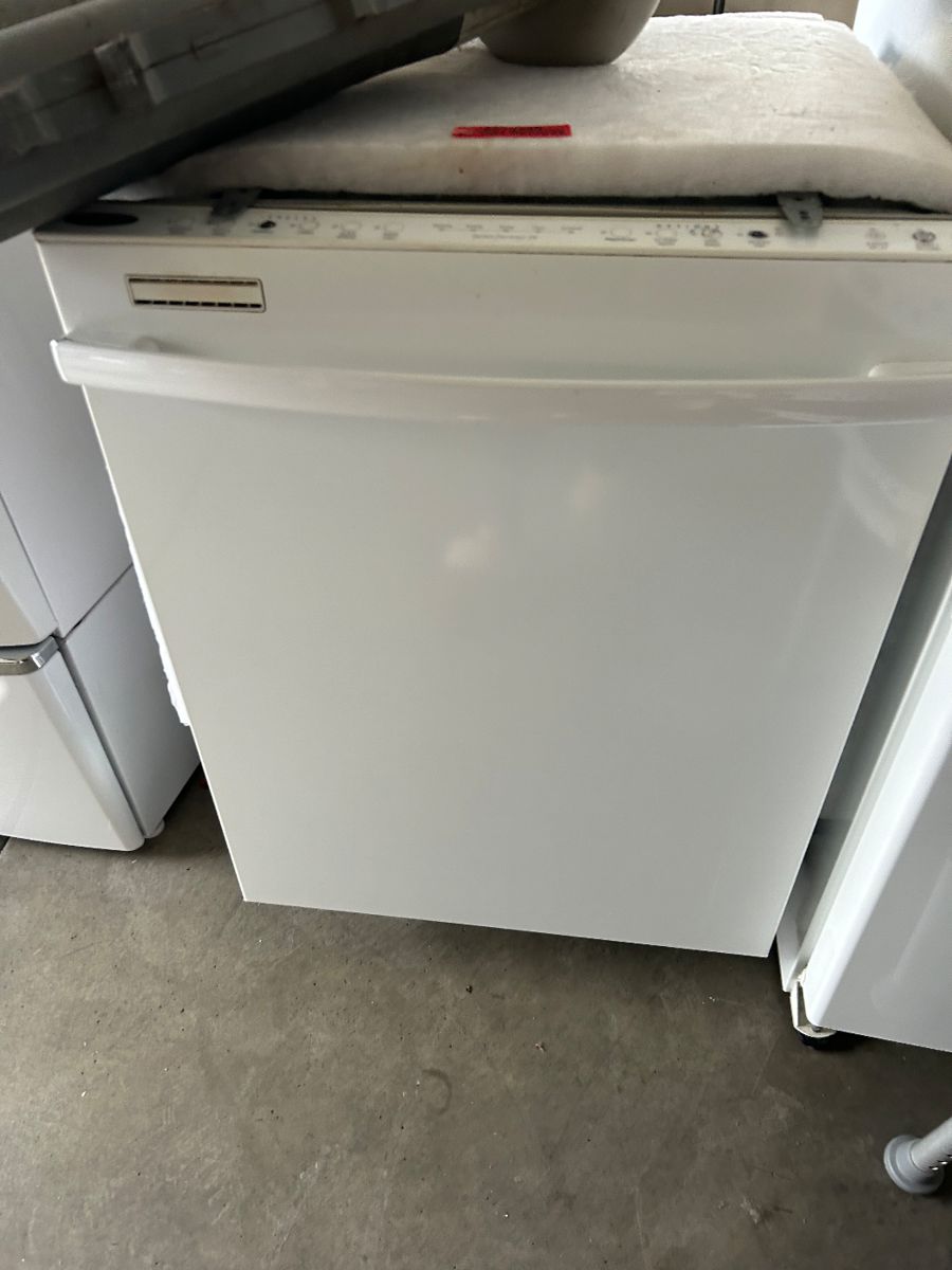 Beacon Sale in Grants Pass, OR starts on 1/11/2024