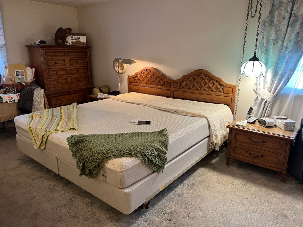 ESTATE SALE BY COLLEEN in Rochester, NY starts on 1/19/2024