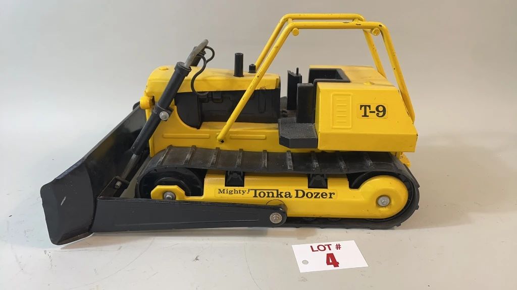 Jones Lifetime Toy Collection #2 in Monroeville, IN starts on 1/8/2024