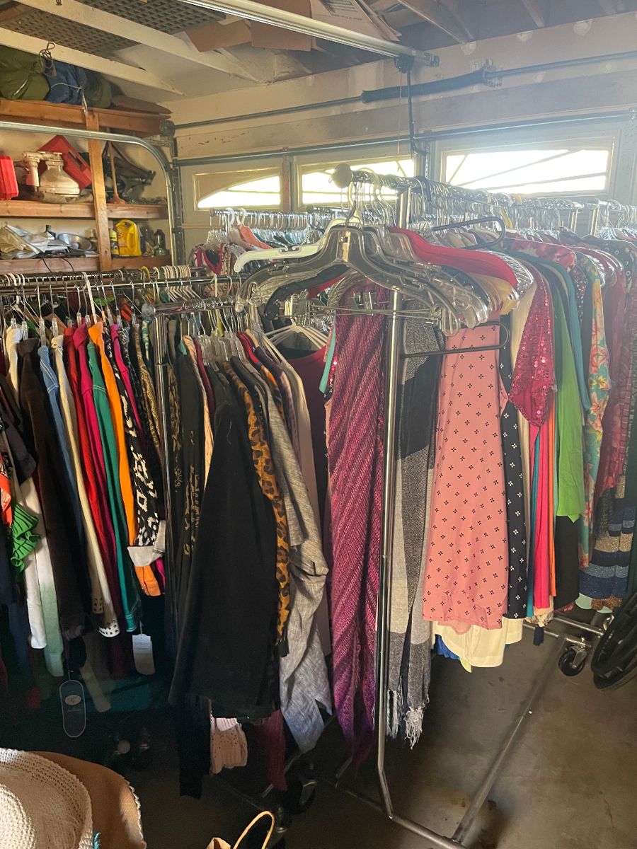 Clothes & Jewelry One Day Only in Ventura, CA starts on 1/10/2024