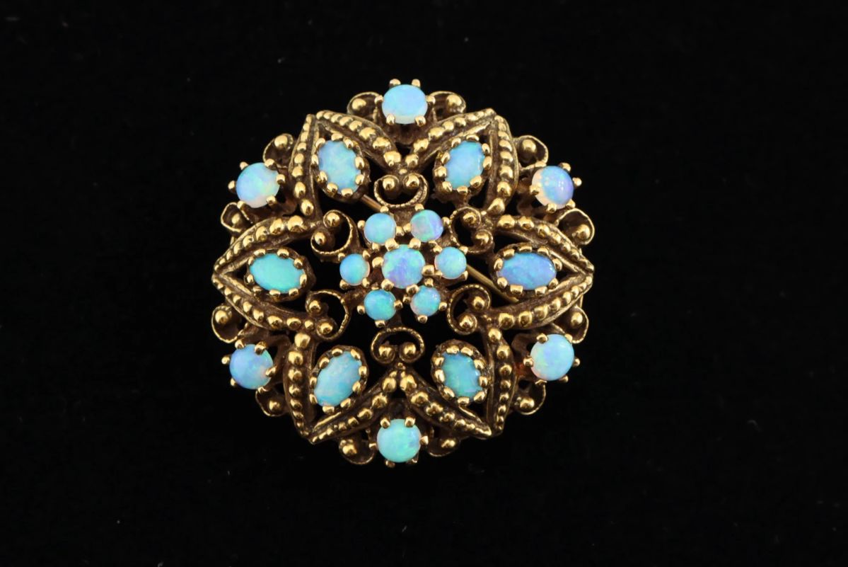 Estate Jewelry Collection Auction in Kansas City, MO starts on 1/12/2024