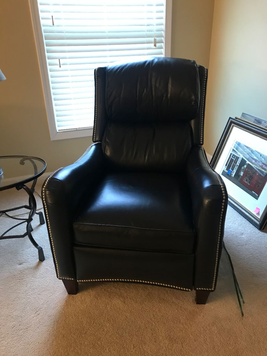 Gorgeous Amherst Patio Home in Buffalo, NY starts on 1/19/2024