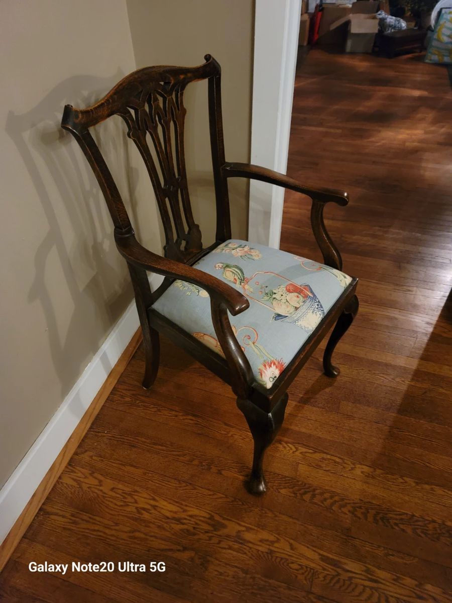 Victorian Home Moving Sale near Albany NY starts on 1/20/2024