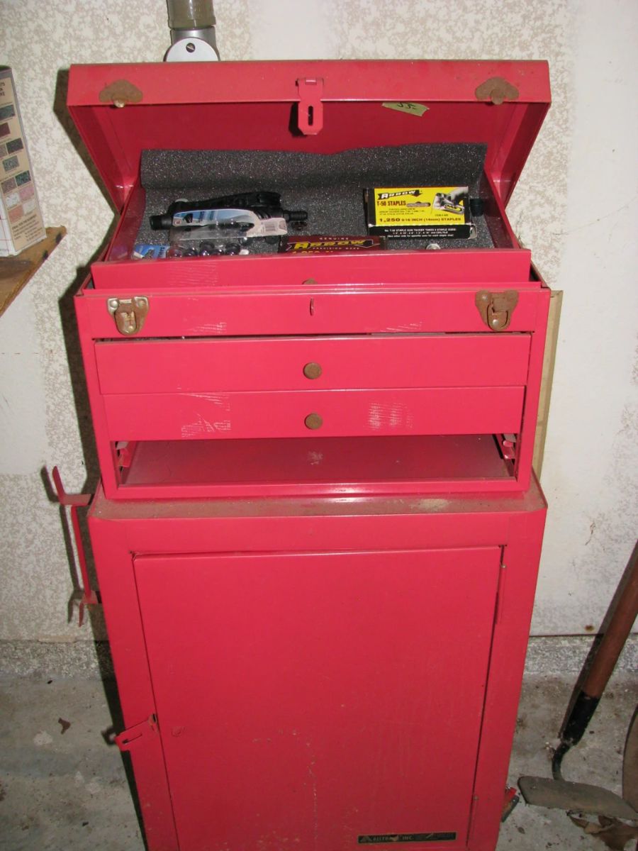 Cedar Creek Tx Online Estate Auction Starts On 1142024