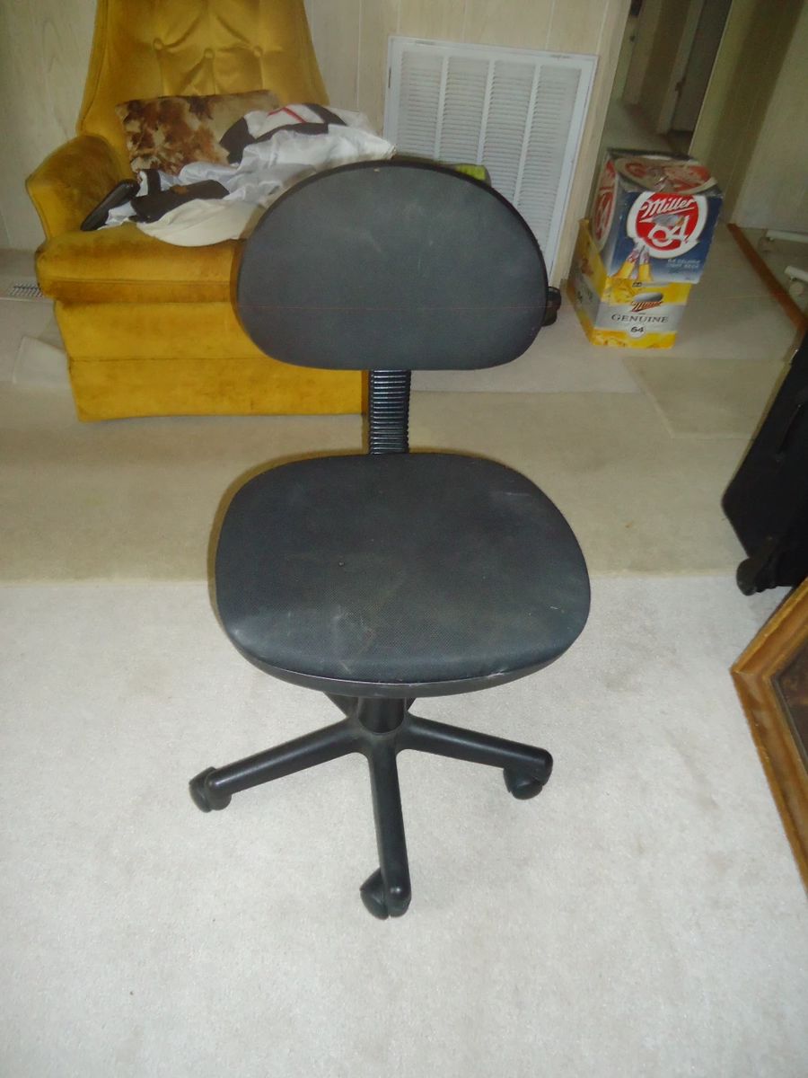 Mary Sharp Estate Sale in Lakeland, FL starts on 1/25/2024