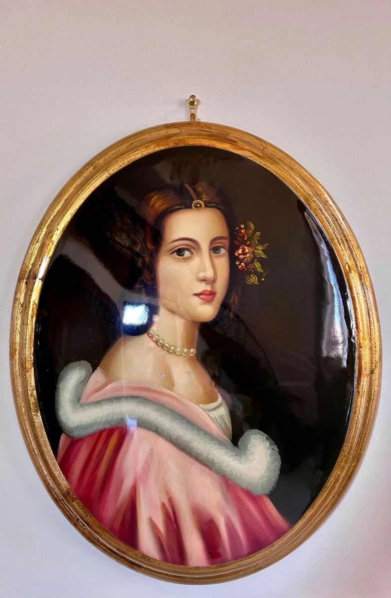 'A RED TAG SALE WHITESTONE-HIGH-END ESTATE... starts on 1/20/2024