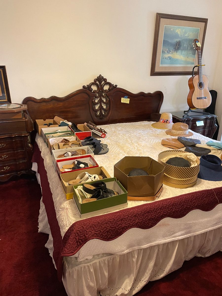 Art and Treasures in Tomball starts on 1/25/2024