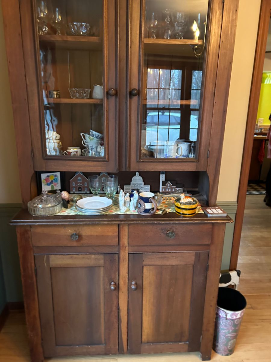 A Trademark Sale - Edgett Family Home - Great... starts on 2/3/2024