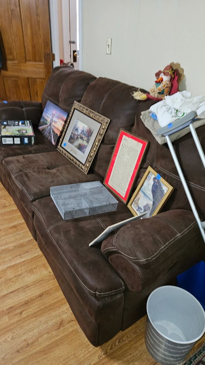 ESTATE CLEAN OUT/LIQUIDATION - GILBERTSVILLE starts on 1/26/2024