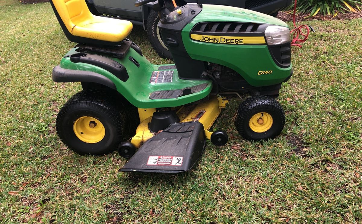 John Deere, Craftsman, Kitchen Appliances,... starts on 1/27/2024