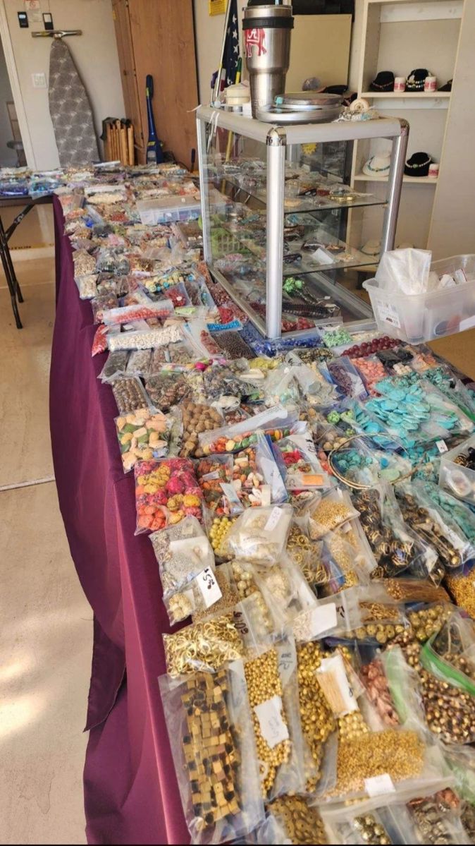 INTERESTING Sale / MINI GEM SHOW - Come take... starts on 2/3/2024
