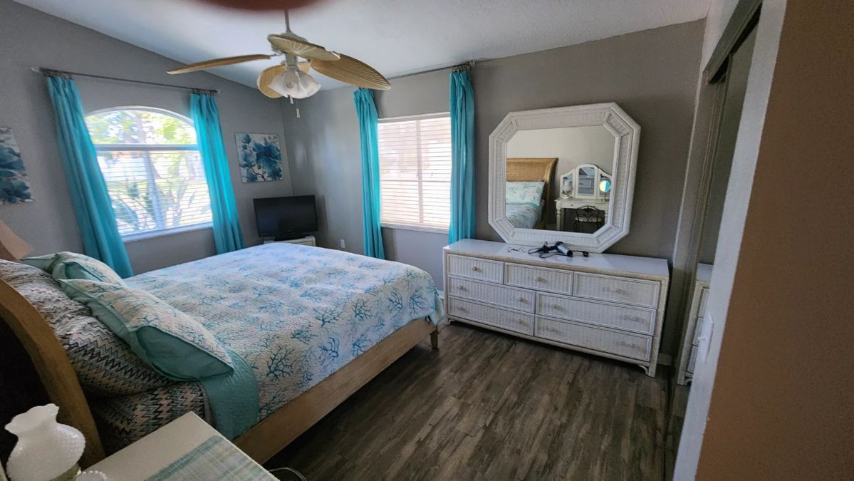 Estate Sale in Saint Petersburg, FL starts on 2/3/2024