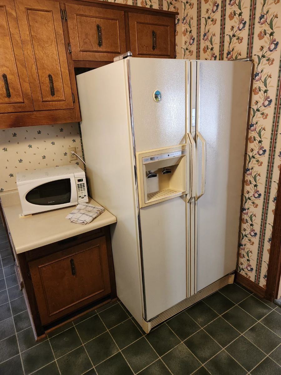 Frank Beacham estate sale in Statesboro, GA starts on 2/2/2024