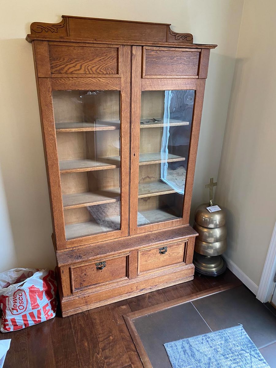 KAREN'S GANG ESTATE SALE in Wheaton, IL starts on 2/9/2024