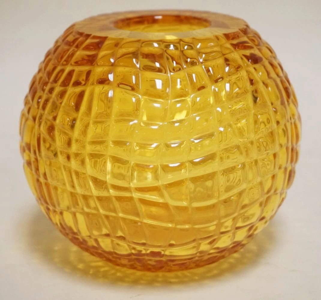 Furniture, Mid Century Modern, Collectibles,... starts on 1/31/2024
