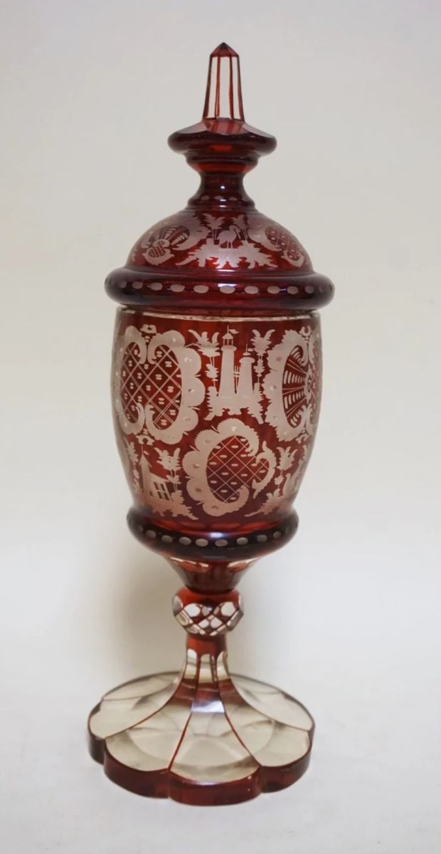 Furniture, Mid Century Modern, Collectibles,... starts on 1/31/2024