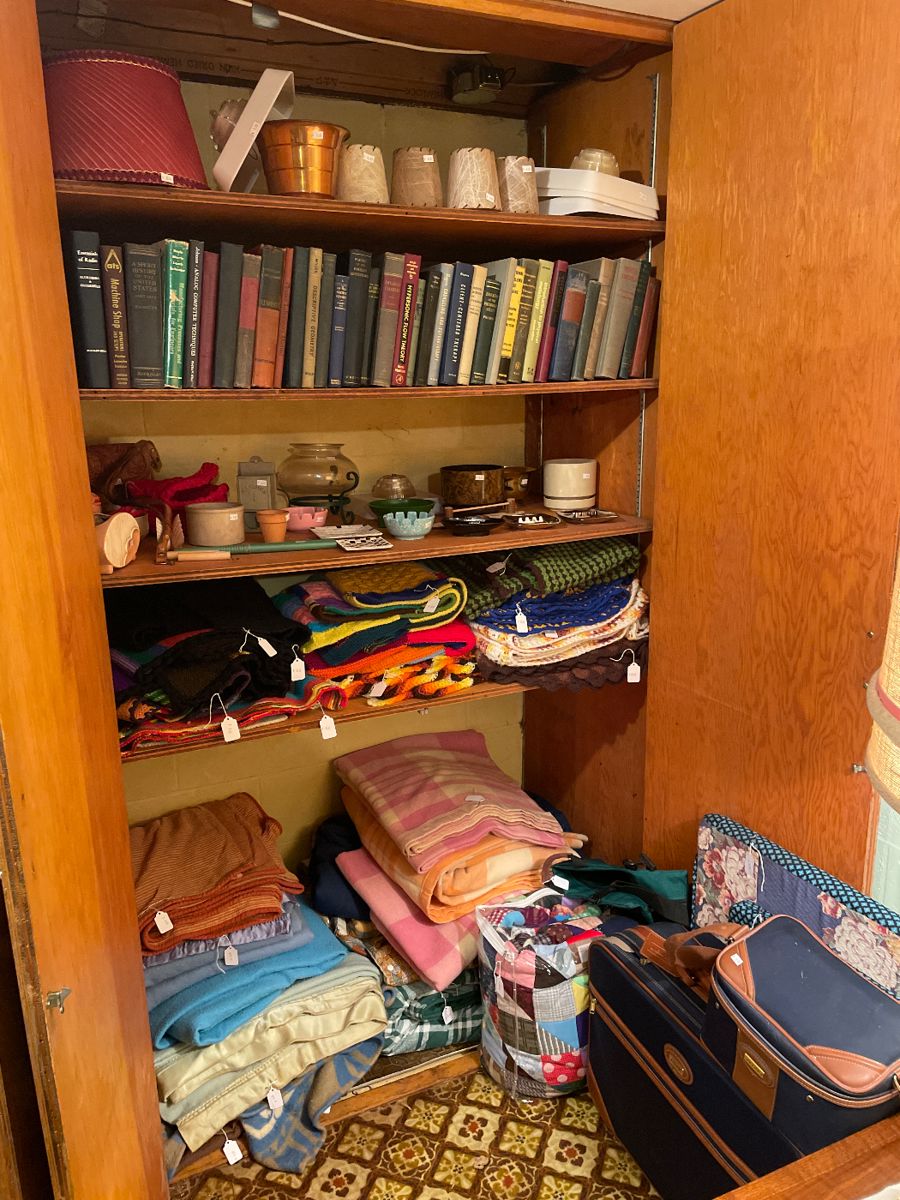 Estate of the Late Gordon Kelly in Portland, MI starts on 2/8/2024