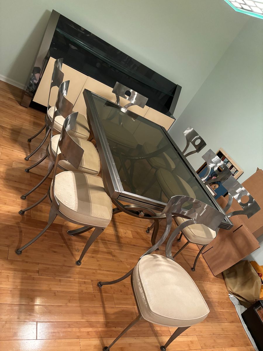 Estate Sale in Hamilton Square starts on 2/1/2024