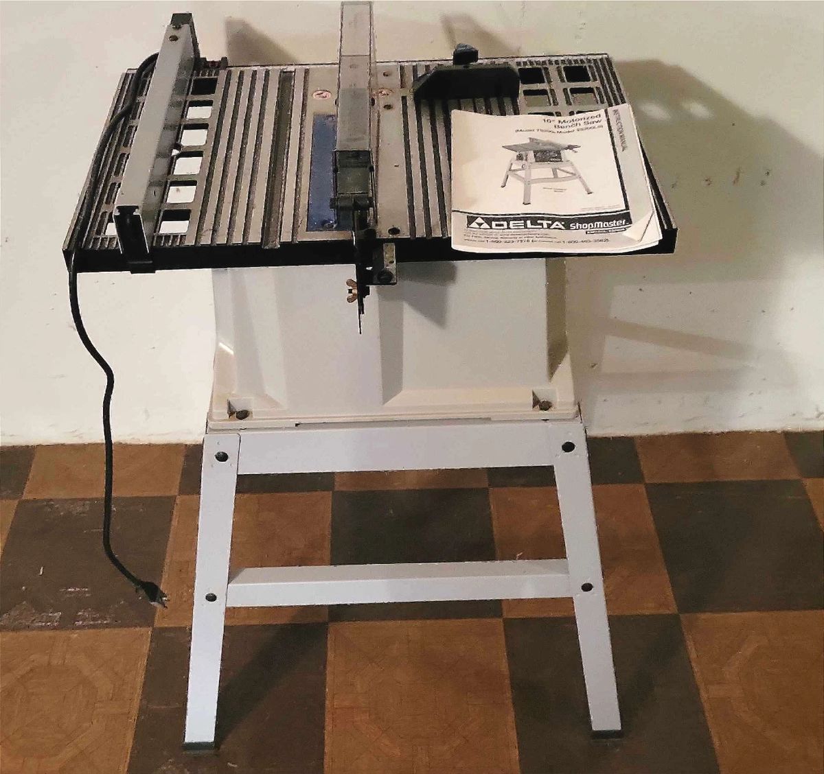 Downer Place - Vintage and Primitive Treasures... starts on 2/3/2024